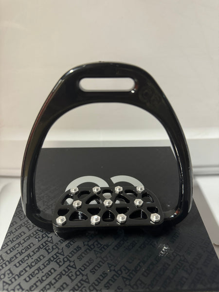 Stirrups American Equus Traction Pins – G.A. JOCKEY SHOP Inc.